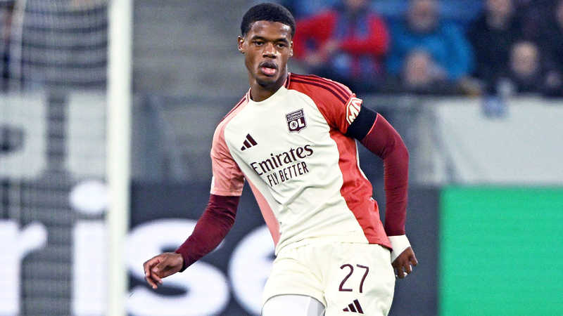 HSV gibt Omari-Verpflichtung bekannt